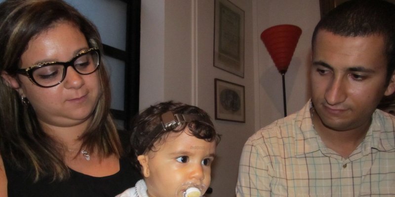 Des parents marocains se battent pour rester en France et faire soigner ...