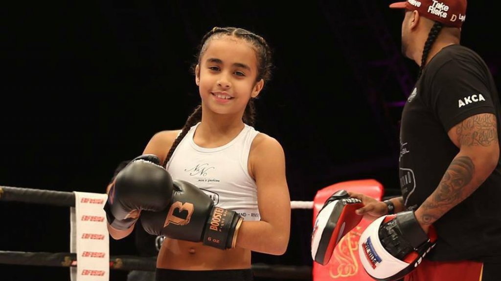 Une Maroco-néerlandaise de neuf ans championne du monde de kickboxing