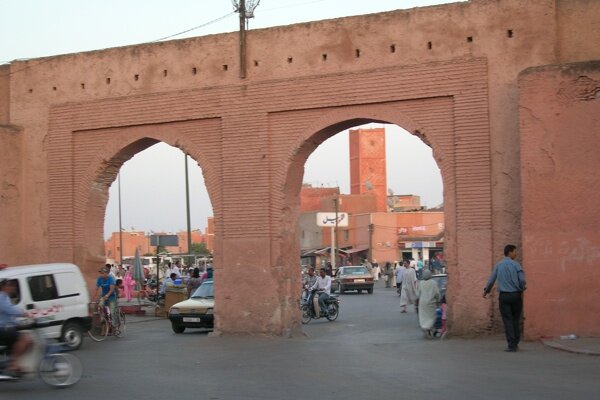 Marrakech : Les portes historiques Bab Ghmat et Bab Doukkala seront ...