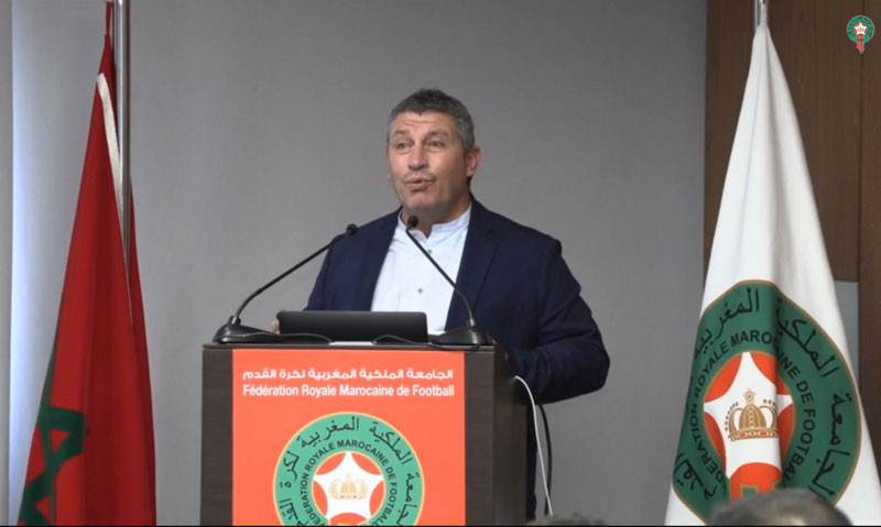 Football : Osian Roberts, Directeur technique national, a présenté sa ...