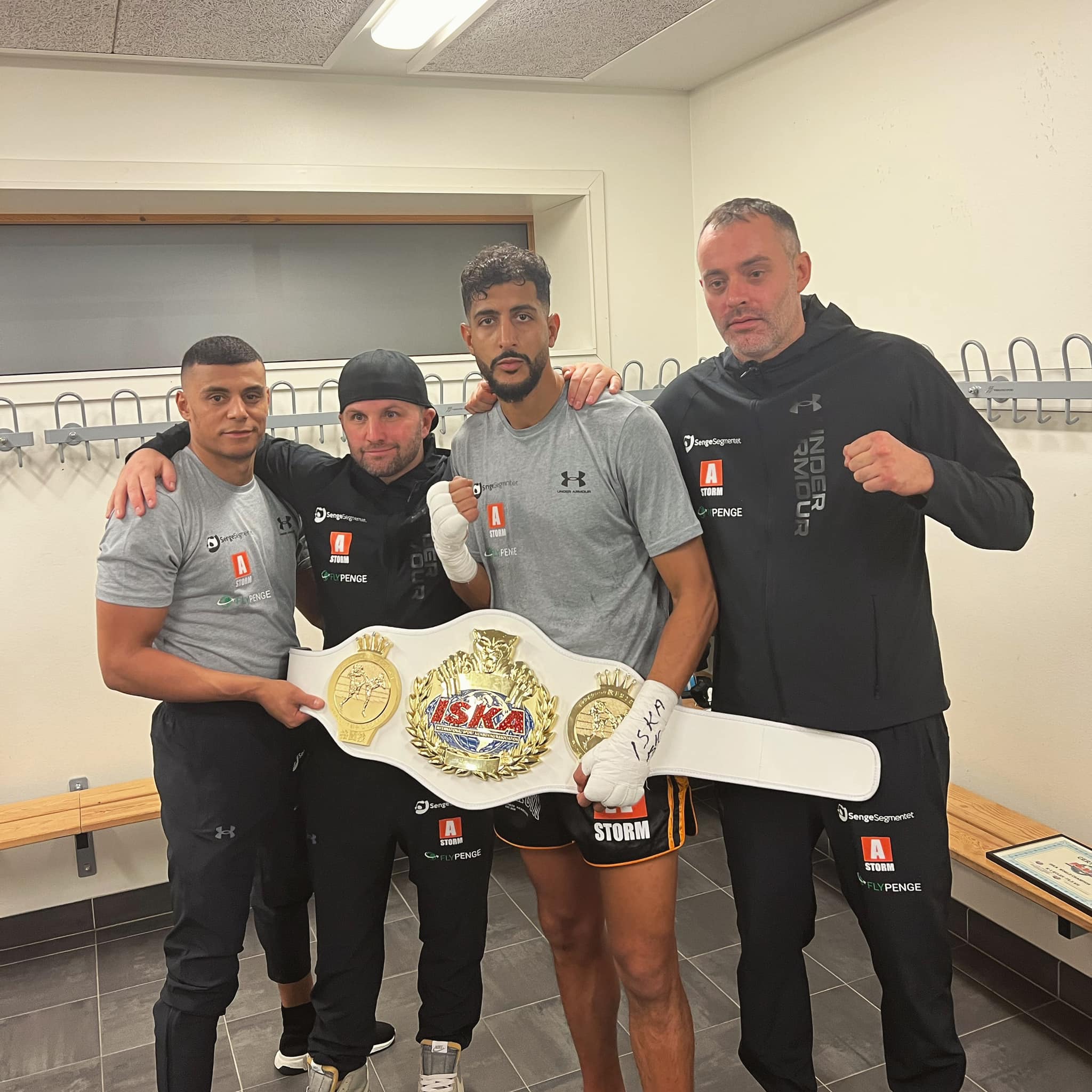 Kickboxing : Le Marocain Youssef Assouik met KO l’Algérien Karim Guettaf