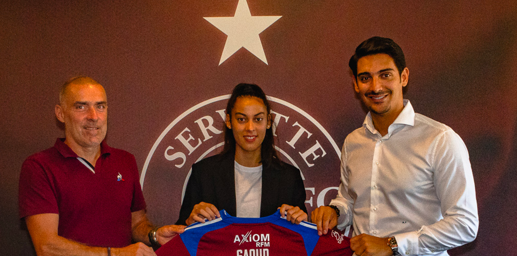 Football : La milieue offensive Imane Saoud rejoint le club suisse ...