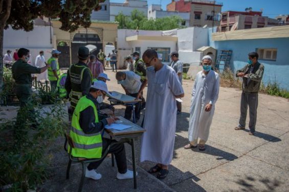 Covid-19 : La campagne de vaccination lancée dans toutes les régions du ...