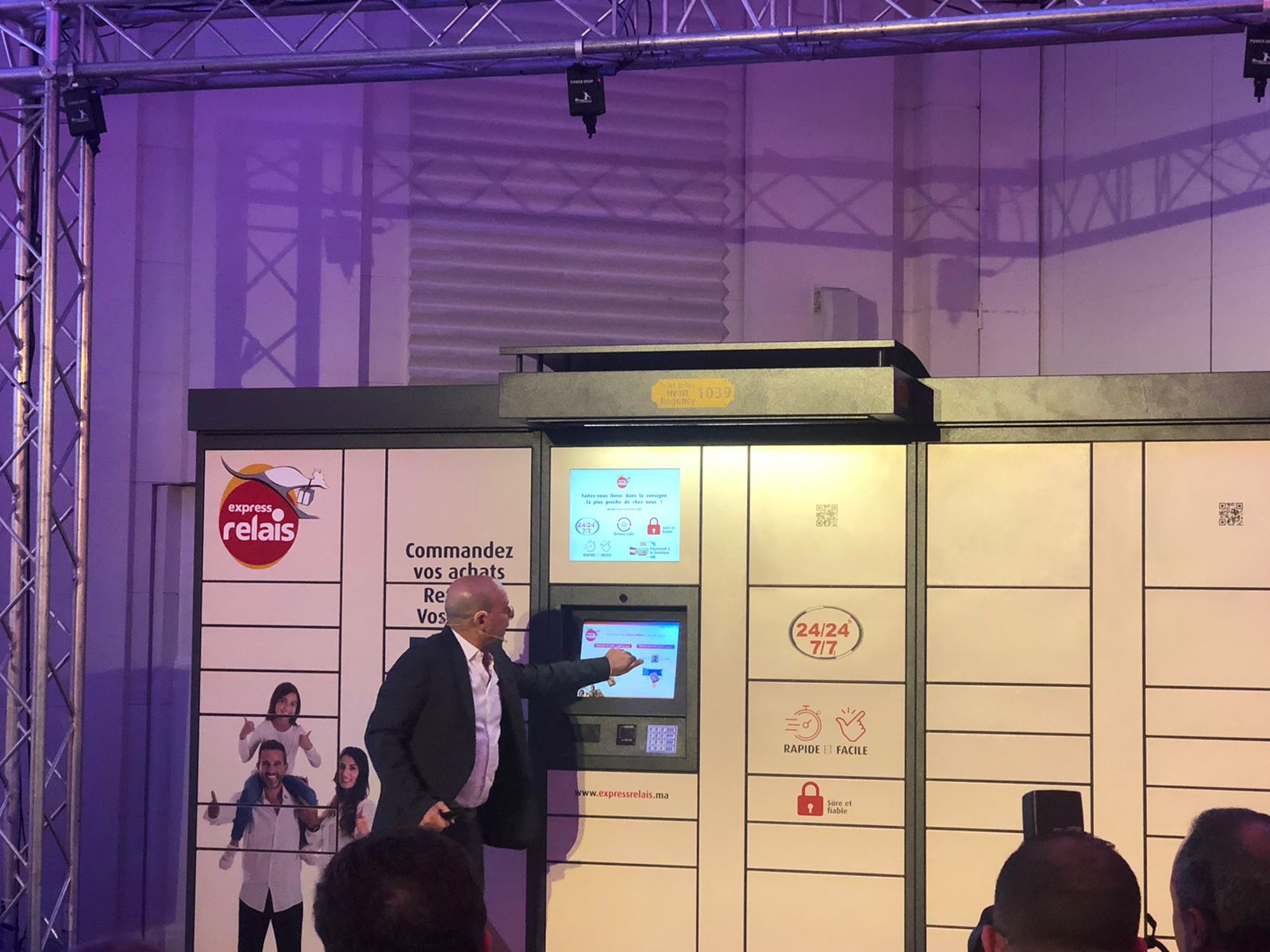 Lancement du service Express Relais de livraison en consigne automatique