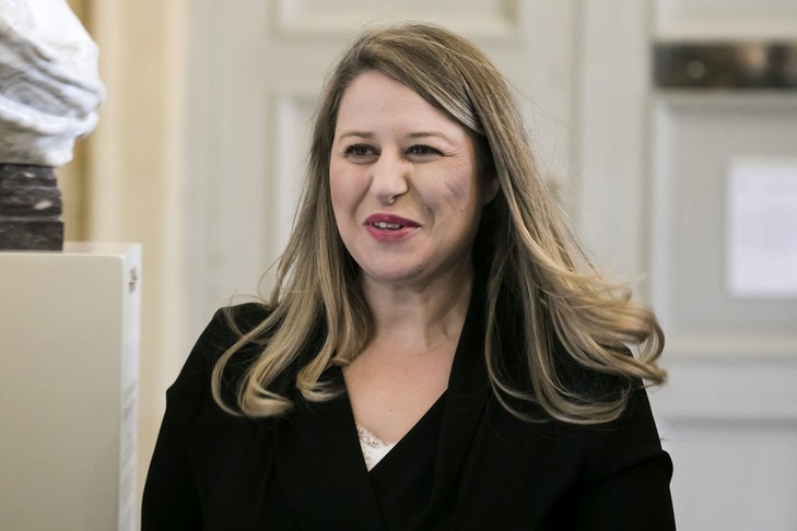 France : Députée des Yvelines originaire du Maroc, Nadia Hai nommée ...